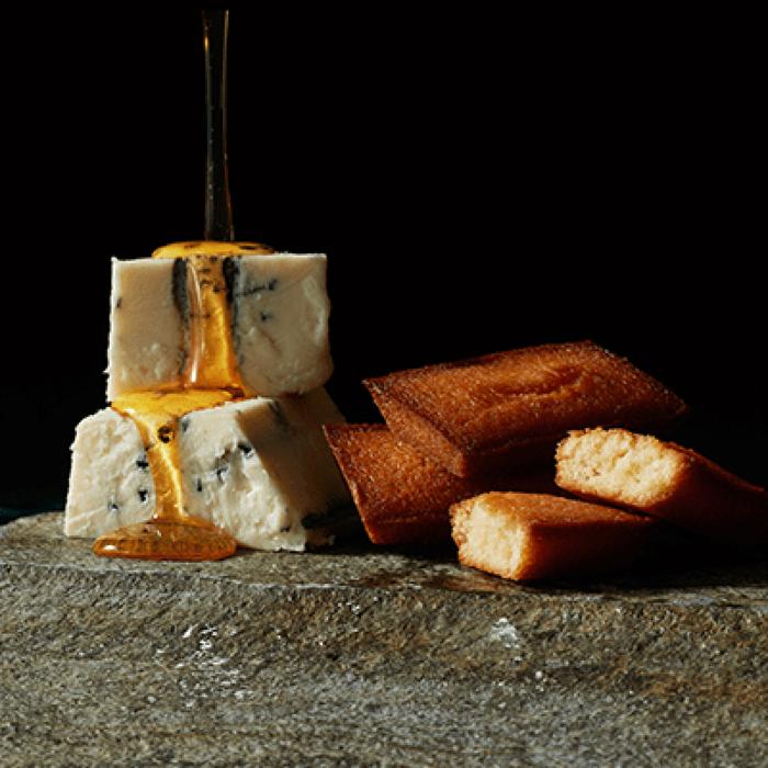 全日本唯一！ DROOLY 蜂蜜起司 費南雪＆脆餅夾心派 蜂蜜 x 起司，迸出鹹甜新滋味！｜日本好物調查局