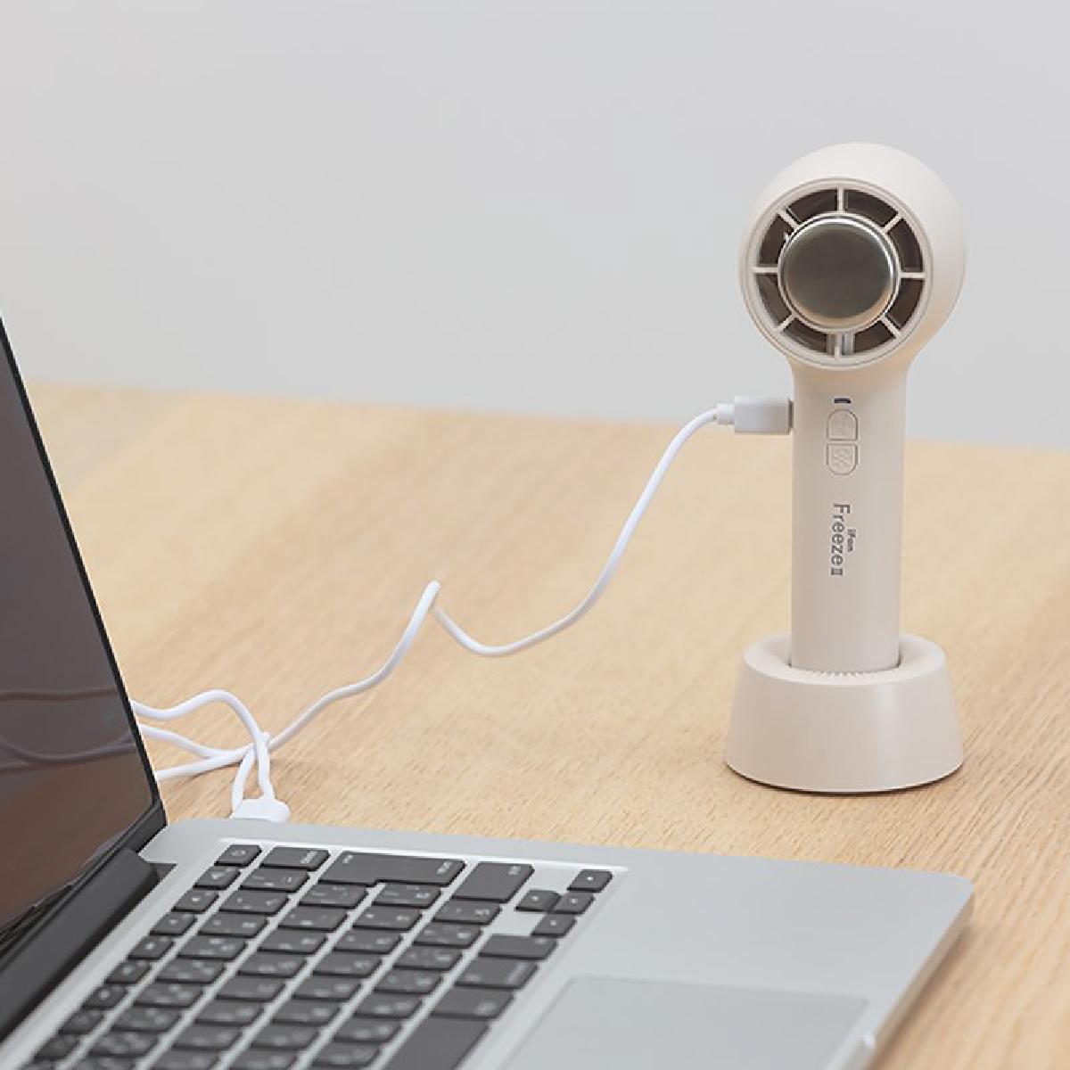 瞬涼 -15℃！瞬涼即行！iFan Freeze Ⅱ 冰感降溫隨身風扇｜日本好物調查局