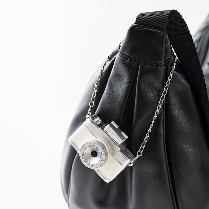 【暖活避冬】會隱形的冬季保暖內衣！3COINS 棉混保暖內搭衣系列＆迷你小相機｜日本好物調查局